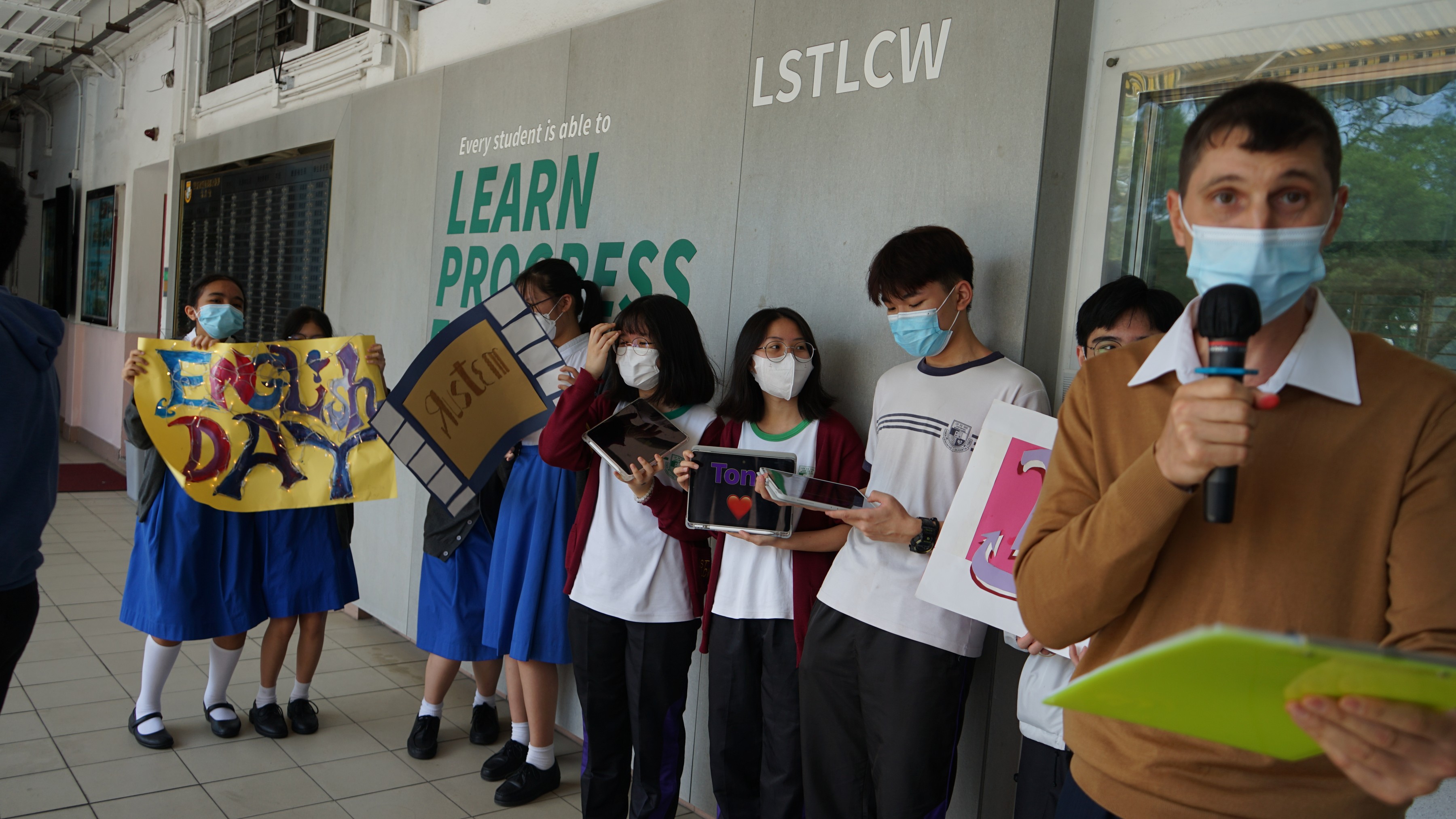 English Day Is Full of Fun!